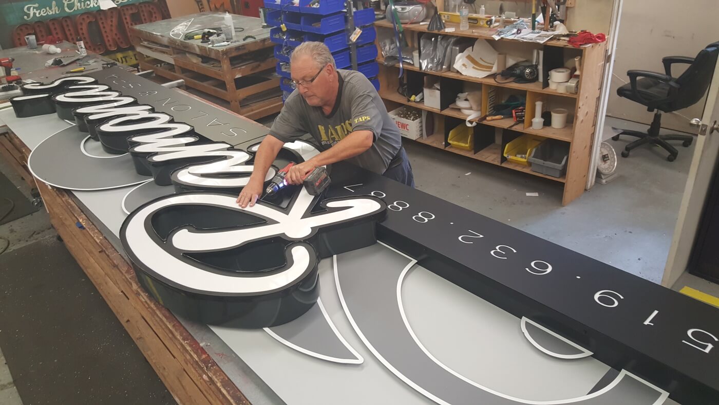 Abracadabra Signs & Designs | Paris, Ontario | Home